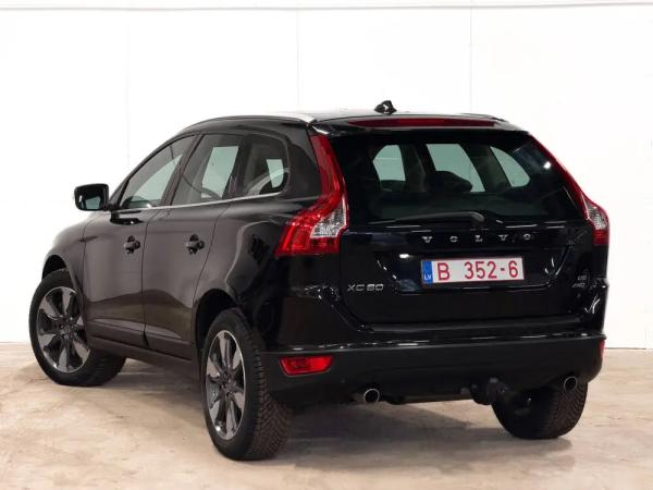 Melns Volvo XC60 2010 Jūrmala, ar dzinēja tilpumu 2.40 L un nobraukumu 287 tūkst. km par 9450 €, foto 6 vietnē AUTOMOTO.COM.LV