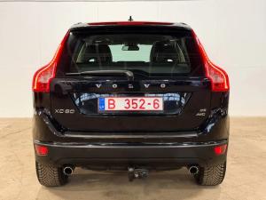 Black Volvo XC60 2010 in Jurmala, with an engine capacity of 2.40 L and mileage of 287 thousand km for 9450 €, photo 11 on AUTOMOTO.COM.LV
