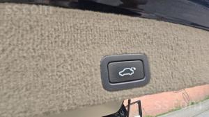 Melns Volvo XC60 2010 Rīga, ar dzinēja tilpumu 2.40 L un nobraukumu 300 tūkst. km par 7300 €, foto 16 vietnē AUTOMOTO.COM.LV