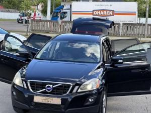 Melns Volvo XC60 2010 Šauļi, ar dzinēja tilpumu 2.40 L un nobraukumu 349 tūkst. km par 5650 €, foto 14 vietnē AUTOMOTO.COM.LV