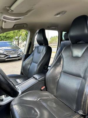 Melns Volvo XC60 2010 Šauļi, ar dzinēja tilpumu 2.40 L un nobraukumu 349 tūkst. km par 5650 €, foto 18 vietnē AUTOMOTO.COM.LV