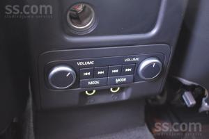 Black Volvo XC60 2010 in Kuldiga, with an engine capacity of 2.40 L and mileage of 0 thousand km for 6990 €, photo 25 on AUTOMOTO.COM.LV