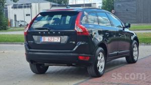 Melns Volvo XC60 2010 Jelgava, ar dzinēja tilpumu 2.00 L un nobraukumu 319 tūkst. km par 6450 €, foto 6 vietnē AUTOMOTO.COM.LV