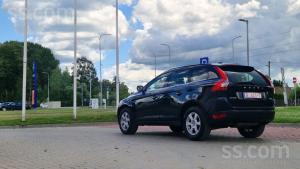 Melns Volvo XC60 2010 Jelgava, ar dzinēja tilpumu 2.00 L un nobraukumu 319 tūkst. km par 6450 €, foto 11 vietnē AUTOMOTO.COM.LV