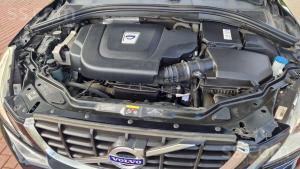 Melns Volvo XC60 2010 Jelgava, ar dzinēja tilpumu 2.00 L un nobraukumu 319 tūkst. km par 6450 €, foto 32 vietnē AUTOMOTO.COM.LV