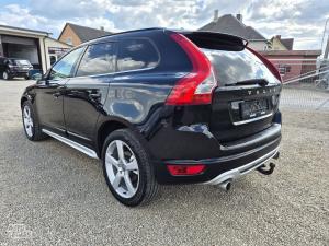 Melns Volvo XC60 2010 Viļņa, ar dzinēja tilpumu 2.40 L un nobraukumu 260 tūkst. km par 7950 €, foto 7 vietnē AUTOMOTO.COM.LV