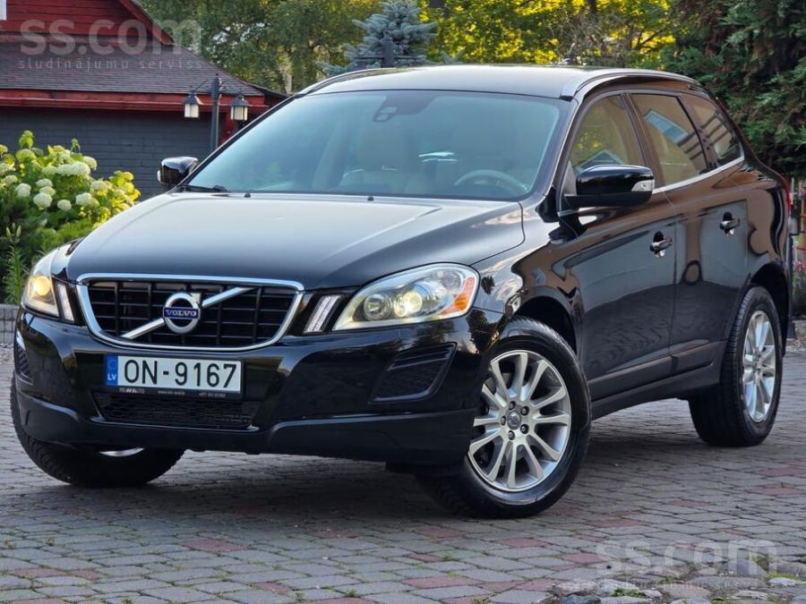 Melns Volvo XC60 2010 Rīga, ar dzinēja tilpumu 2.40 L un nobraukumu 358 tūkst. km par 7950 €, foto 1 vietnē AUTOMOTO.COM.LV