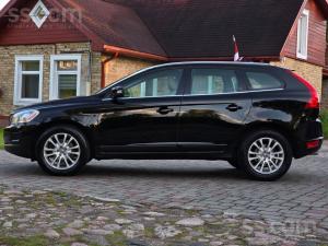 Melns Volvo XC60 2010 Rīga, ar dzinēja tilpumu 2.40 L un nobraukumu 358 tūkst. km par 7950 €, foto 3 vietnē AUTOMOTO.COM.LV