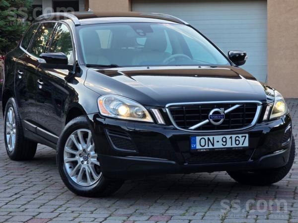 Black Volvo XC60 2010 in Riga, with an engine capacity of 2.40 L and mileage of 358 thousand km for 7950 €, photo 7 on AUTOMOTO.COM.LV