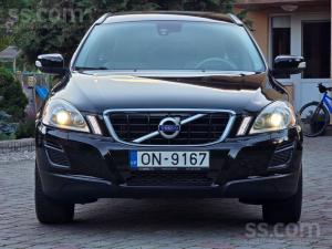 Melns Volvo XC60 2010 Rīga, ar dzinēja tilpumu 2.40 L un nobraukumu 358 tūkst. km par 7950 €, foto 9 vietnē AUTOMOTO.COM.LV