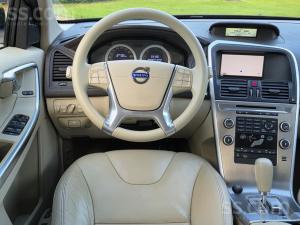 Melns Volvo XC60 2010 Rīga, ar dzinēja tilpumu 2.40 L un nobraukumu 358 tūkst. km par 7950 €, foto 28 vietnē AUTOMOTO.COM.LV