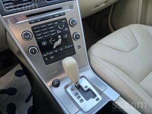 Melns Volvo XC60 2010 Rīga, ar dzinēja tilpumu 2.40 L un nobraukumu 358 tūkst. km par 7950 €, foto 29 vietnē AUTOMOTO.COM.LV