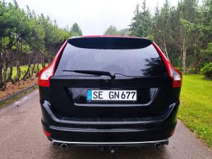 Melns Volvo XC60 2010 Mažeikiai, ar dzinēja tilpumu 2.40 L un nobraukumu 262 tūkst. km par 7600 €, foto 6 vietnē AUTOMOTO.COM.LV