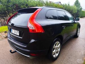 Melns Volvo XC60 2010 Mažeikiai, ar dzinēja tilpumu 2.40 L un nobraukumu 262 tūkst. km par 7600 €, foto 24 vietnē AUTOMOTO.COM.LV