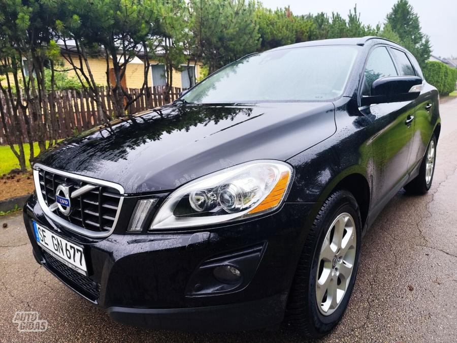 Melns Volvo XC60 2010 Mažeikiai, ar dzinēja tilpumu 2.40 L un nobraukumu 262 tūkst. km par 7600 €, foto 25 vietnē AUTOMOTO.COM.LV