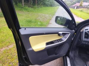 Melns Volvo XC60 2010 Mažeikiai, ar dzinēja tilpumu 2.40 L un nobraukumu 262 tūkst. km par 7600 €, foto 28 vietnē AUTOMOTO.COM.LV
