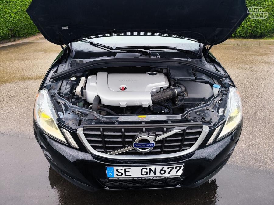 Melns Volvo XC60 2010 Mažeikiai, ar dzinēja tilpumu 2.40 L un nobraukumu 262 tūkst. km par 7600 €, foto 36 vietnē AUTOMOTO.COM.LV