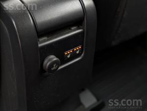 Black Volvo XC60 2010 in Jurmala, with an engine capacity of 2.00 L and mileage of 0 thousand km for 4950 €, photo 13 on AUTOMOTO.COM.LV