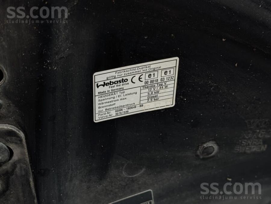 Black Volvo XC60 2010 in Jurmala, with an engine capacity of 2.00 L and mileage of 0 thousand km for 4950 €, photo 22 on AUTOMOTO.COM.LV