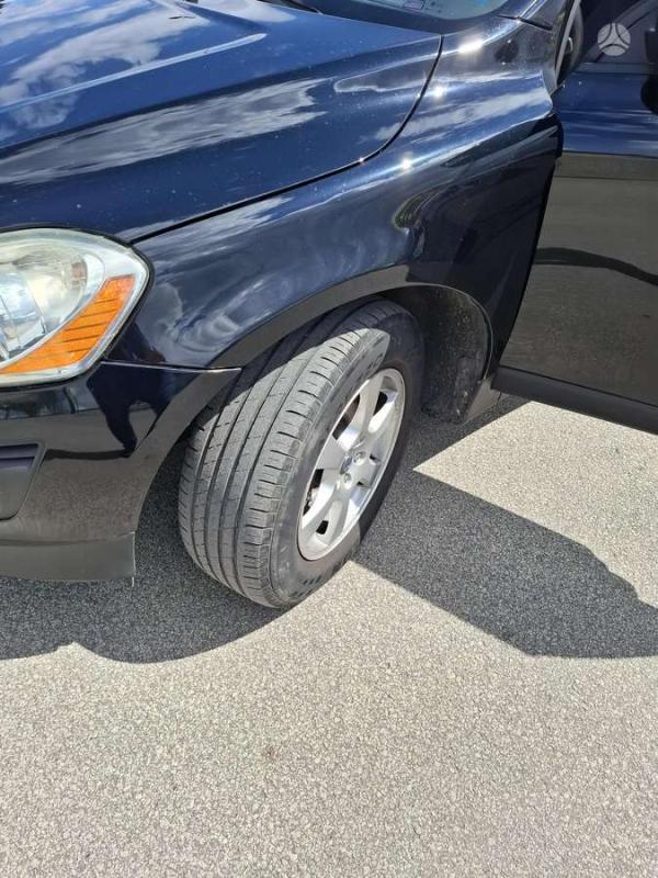 Melns Volvo XC60 2010 Panevēža, ar dzinēja tilpumu 2.40 L un nobraukumu 316 tūkst. km par 5900 €, foto 4 vietnē AUTOMOTO.COM.LV