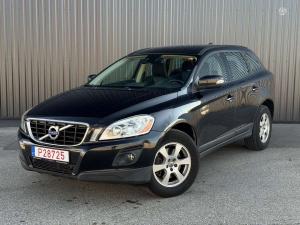 Melns Volvo XC60 2010 Mažeikiai, ar dzinēja tilpumu 2.40 L un nobraukumu 305 tūkst. km par 7200 €, foto  vietnē AUTOMOTO.COM.LV