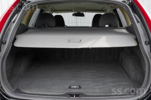 Black Volvo XC60 2010 in Ogre, with an engine capacity of 2.40 L and mileage of 213 thousand km for 8900 €, photo 19 on AUTOMOTO.COM.LV