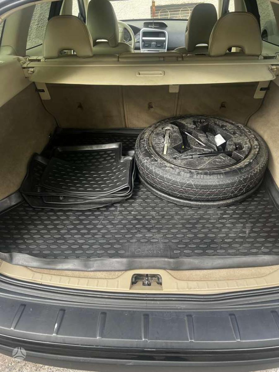 Black Volvo XC60 2010 in Klaipeda, with an engine capacity of 3.19 L and mileage of 286 thousand km for 5500 €, photo 19 on AUTOMOTO.COM.LV