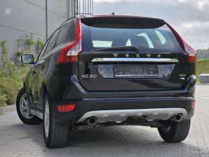 Melns Volvo XC60 2010 Viļņa, ar dzinēja tilpumu 2.40 L un nobraukumu 282 tūkst. km par 9450 €, foto 9 vietnē AUTOMOTO.COM.LV