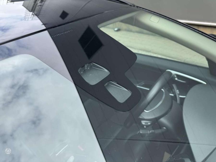 Black Volvo XC60 2010 in Alytus, with an engine capacity of 2.40 L and mileage of 289 thousand km for 7900 €, photo 25 on AUTOMOTO.COM.LV