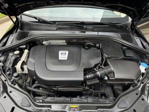 Black Volvo XC60 2010 in Alytus, with an engine capacity of 2.40 L and mileage of 289 thousand km for 7900 €, photo 28 on AUTOMOTO.COM.LV