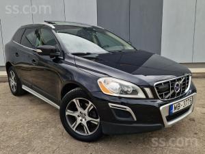 Melns Volvo XC60 2010 Bauska, ar dzinēja tilpumu 2.40 L un nobraukumu 345 tūkst. km par 6950 €, foto  vietnē AUTOMOTO.COM.LV