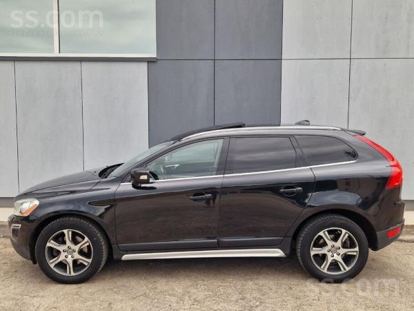 Melns Volvo XC60 2010 Bauska, ar dzinēja tilpumu 2.40 L un nobraukumu 345 tūkst. km par 6950 €, foto 6 vietnē AUTOMOTO.COM.LV