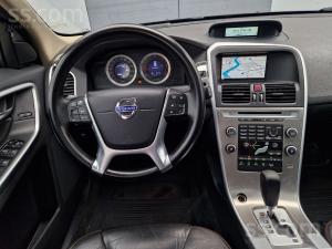 Melns Volvo XC60 2010 Bauska, ar dzinēja tilpumu 2.40 L un nobraukumu 345 tūkst. km par 6950 €, foto 13 vietnē AUTOMOTO.COM.LV