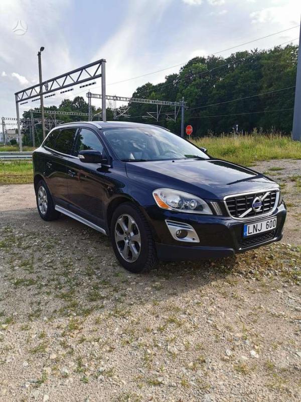 Melns Volvo XC60 2010 Kėdainiai, ar dzinēja tilpumu 2.40 L un nobraukumu 263 tūkst. km par 8150 €, foto 7 vietnē AUTOMOTO.COM.LV