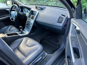 Melns Volvo XC60 2010 Rīga, ar dzinēja tilpumu 2.00 L un nobraukumu 278 tūkst. km par 5590 €, foto 22 vietnē AUTOMOTO.COM.LV