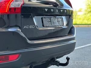 Melns Volvo XC60 2010 Rīga, ar dzinēja tilpumu 2.00 L un nobraukumu 278 tūkst. km par 5590 €, foto 32 vietnē AUTOMOTO.COM.LV