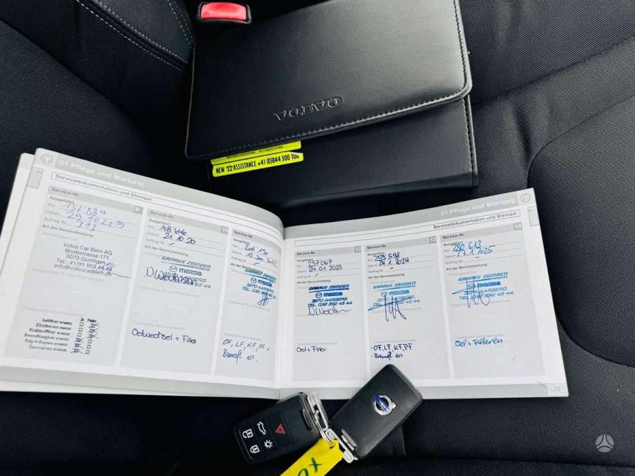 Black Volvo XC60 2010 in Kaunas, with an engine capacity of 2.40 L and mileage of 298 thousand km for 9100 €, photo 18 on AUTOMOTO.COM.LV