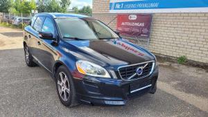 Black Volvo XC60 2010 in Telschi, with an engine capacity of 2.40 L and mileage of 300 thousand km for 7850 €, photo 5 on AUTOMOTO.COM.LV