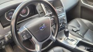 Black Volvo XC60 2010 in Telschi, with an engine capacity of 2.40 L and mileage of 300 thousand km for 7850 €, photo 23 on AUTOMOTO.COM.LV