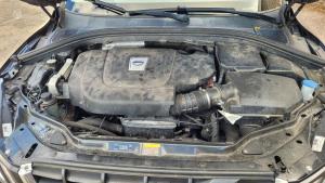 Black Volvo XC60 2010 in Telschi, with an engine capacity of 2.40 L and mileage of 300 thousand km for 7850 €, photo 31 on AUTOMOTO.COM.LV