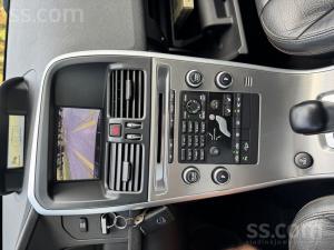 Black Volvo XC60 2010 in Jurmala, with an engine capacity of 2.40 L and mileage of 352 thousand km for 8600 €, photo 26 on AUTOMOTO.COM.LV