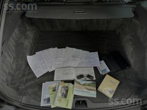 Black Volvo XC60 2010 in Jurmala, with an engine capacity of 2.40 L and mileage of 352 thousand km for 8600 €, photo 28 on AUTOMOTO.COM.LV