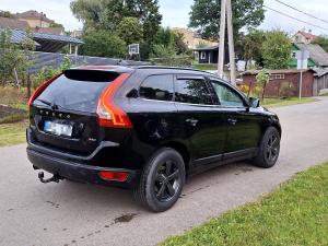Melns Volvo XC60 2010 Šauļi, ar dzinēja tilpumu 2.40 L un nobraukumu 0 tūkst. km par 6300 €, foto 3 vietnē AUTOMOTO.COM.LV