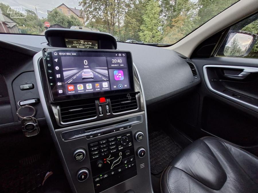 Melns Volvo XC60 2010 Šauļi, ar dzinēja tilpumu 2.40 L un nobraukumu 0 tūkst. km par 6300 €, foto 11 vietnē AUTOMOTO.COM.LV