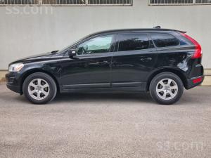 Melns Volvo XC60 2010 Ogre, ar dzinēja tilpumu 2.40 L un nobraukumu 279 tūkst. km par 7250 €, foto 6 vietnē AUTOMOTO.COM.LV