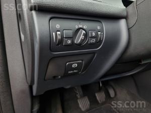 Melns Volvo XC60 2010 Ogre, ar dzinēja tilpumu 2.40 L un nobraukumu 279 tūkst. km par 7250 €, foto 17 vietnē AUTOMOTO.COM.LV