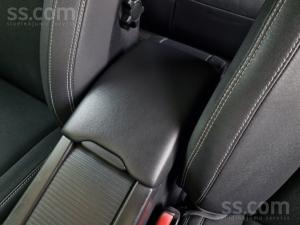 Melns Volvo XC60 2010 Ogre, ar dzinēja tilpumu 2.40 L un nobraukumu 279 tūkst. km par 7250 €, foto 18 vietnē AUTOMOTO.COM.LV