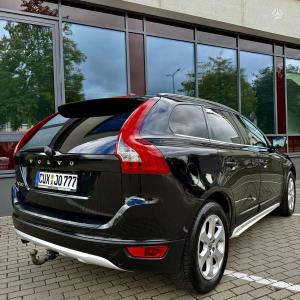 Melns Volvo XC60 2010 Kaišiadorys, ar dzinēja tilpumu 2.40 L un nobraukumu 350 tūkst. km par 7950 €, foto 13 vietnē AUTOMOTO.COM.LV