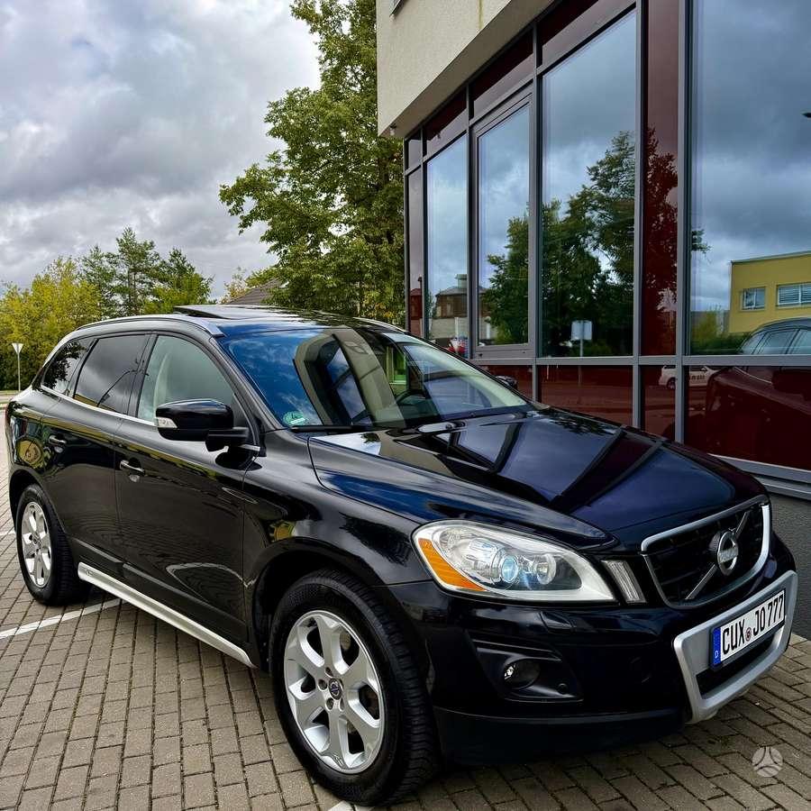 Melns Volvo XC60 2010 Kaišiadorys, ar dzinēja tilpumu 2.40 L un nobraukumu 350 tūkst. km par 7950 €, foto 17 vietnē AUTOMOTO.COM.LV