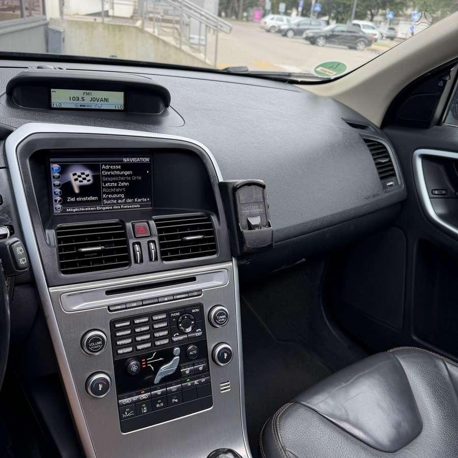 Melns Volvo XC60 2010 Kaišiadorys, ar dzinēja tilpumu 2.40 L un nobraukumu 350 tūkst. km par 7950 €, foto 36 vietnē AUTOMOTO.COM.LV